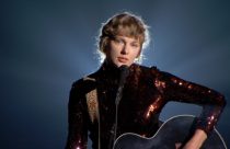 Taylor Swift Makes Country Music History With New Fearless Album Tracks ...