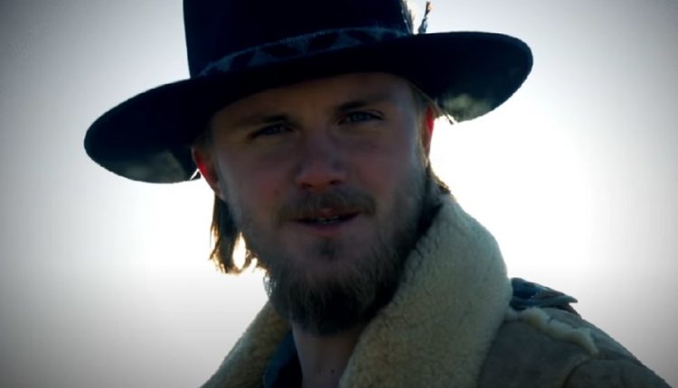 Jackson Dean "Don't Come Lookin" Burning Up Country Music Charts ...